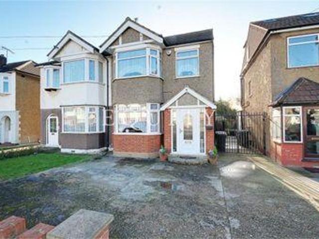 4 Bedrooms Semi detached house for sale in Tenniswood Road, Enfield EN1