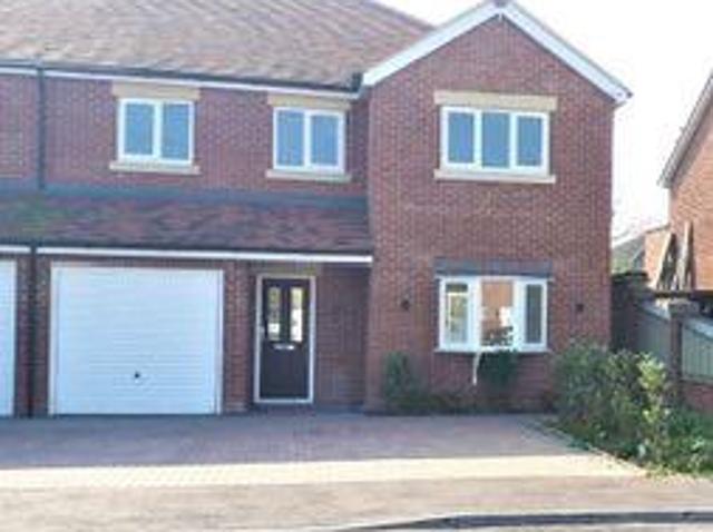 4 Bedrooms Semi detached house for sale in The Drive, Harlow CM20