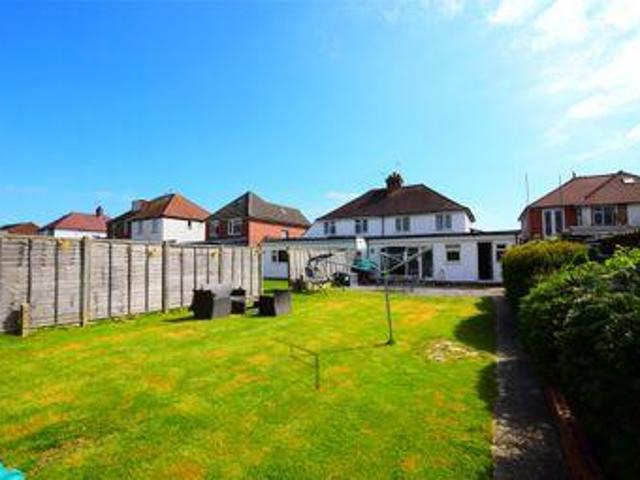4 Bedrooms Semi detached house for sale in Turkey Road, Bexhill On Sea, East Sussex TN39
