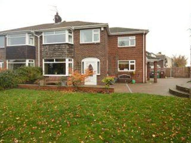 4 Bedrooms Semi detached house for sale in Upper Carr Lane, Calverley, Pudsey, West Yorkshire LS28