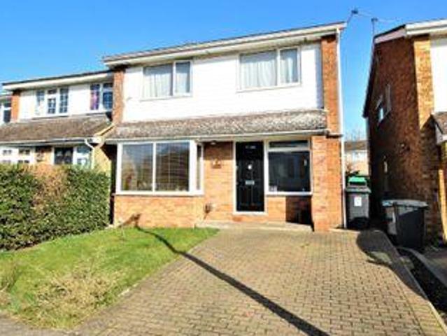 4 Bedrooms Semi detached house for sale in Varney Close, Hemel Hempstead HP1