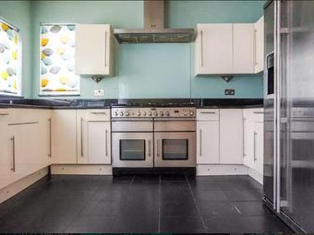 4 Bedrooms Semi detached house for sale in Vivian Gardens, Wembley HA9