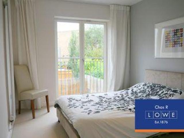 4 Bedrooms Semi detached house for sale in Victoria Road, New Barnet, Barnet EN4