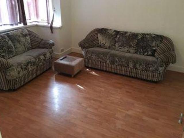 4 Bedrooms Terraced house for rent in Markmanor Avenue, London E17