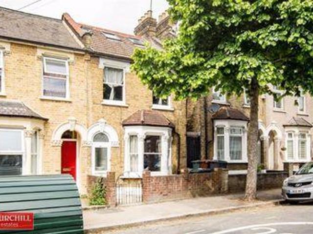 4 Bedrooms Terraced house for rent in Marten Road, London E17