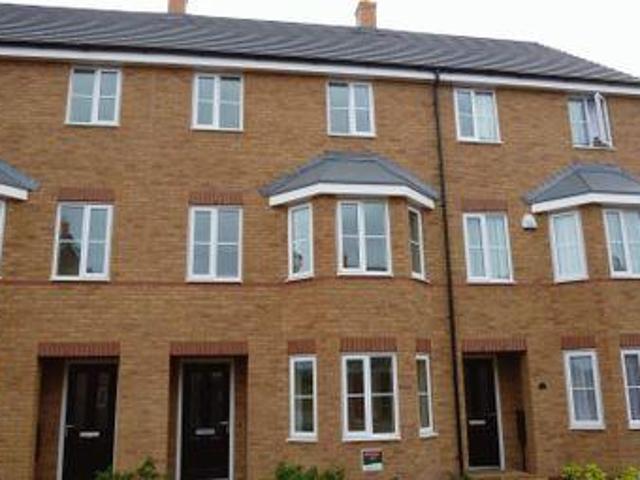 4 Bedrooms Terraced house for rent in Middlesex Road, Stoke, Coventry, West Midlands CV3