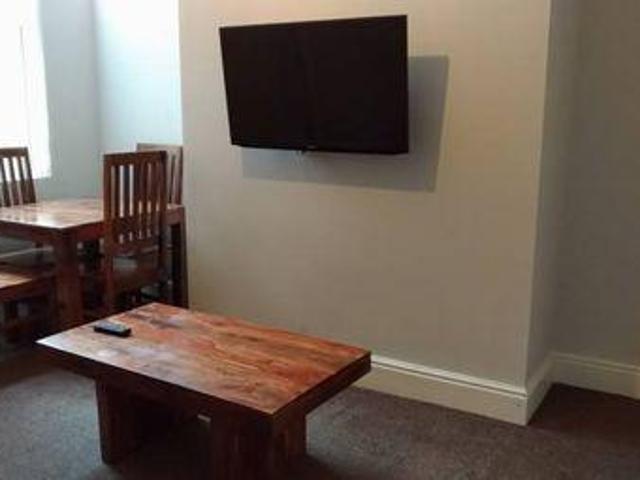 4 Bedrooms Terraced house for rent in Mildred Street, Salford M7