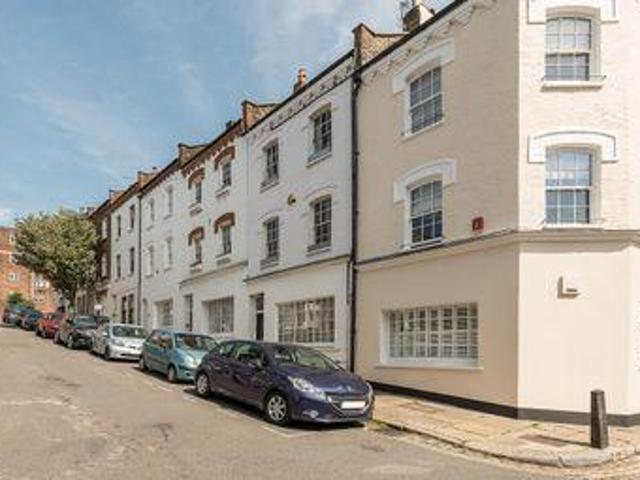 4 Bedrooms Terraced house for rent in New End, London NW3