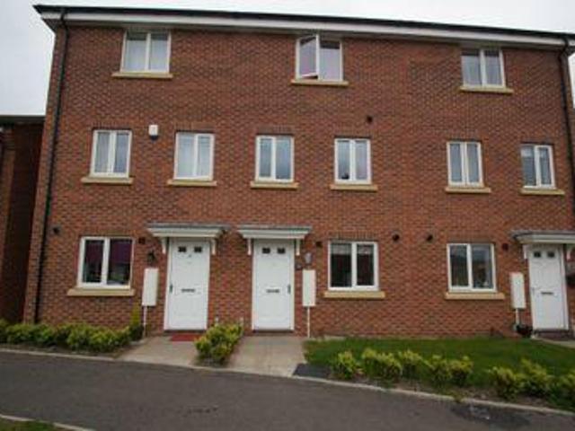 4 Bedrooms Terraced house for rent in Anglian Way, Stoke, Coventry CV3