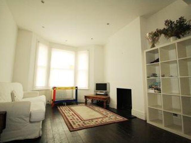 4 Bedrooms Terraced house for rent in Burrows Road, London NW10