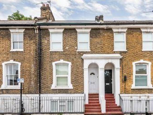 4 Bedrooms Terraced house for rent in Cambria Road, London SE5