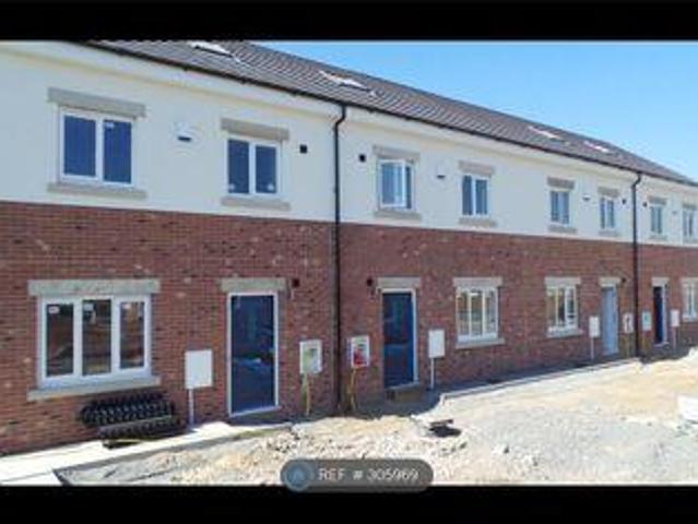 4 Bedrooms Terraced house for rent in Cardinal Grove, Normanton WF6