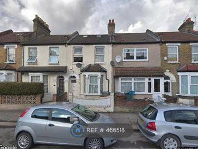 4 Bedrooms Terraced house for rent in Cazenove Road, London E17