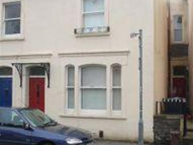 4 Bedrooms Terraced house for rent in Clyde Road, Redland, Bristol BS6