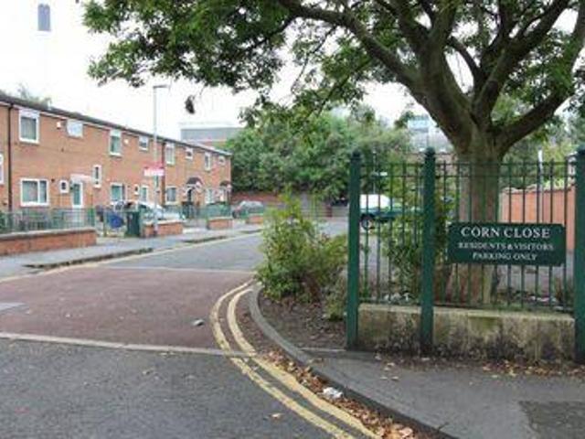 4 Bedrooms Terraced house for rent in Corn Close, Victoria Park, Manchester, Greater Manchester M13