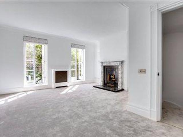 4 Bedrooms Terraced house for rent in Devonshire Place, Kensington Green, London W8