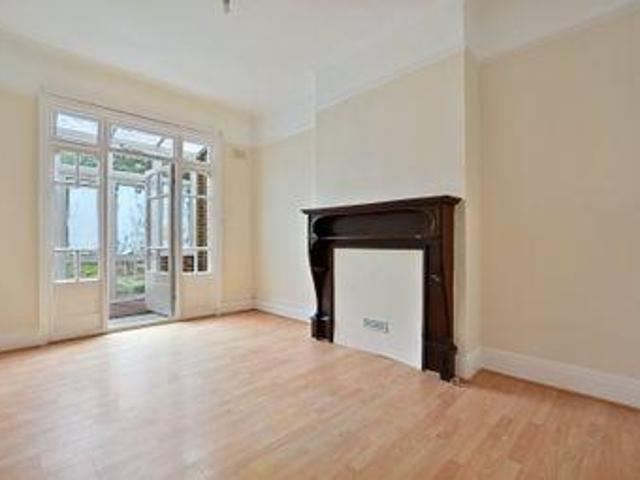 4 Bedrooms Terraced house for rent in Doyle Gardens, London NW10