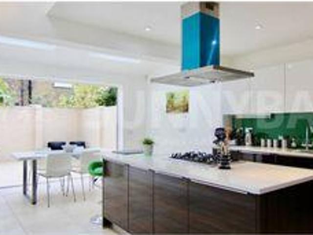 4 Bedrooms Terraced house for rent in Edgarley Terrace, Parsons Green SW6