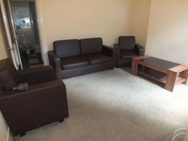 4 Bedrooms Terraced house for rent in Erleigh Road, Reading RG1