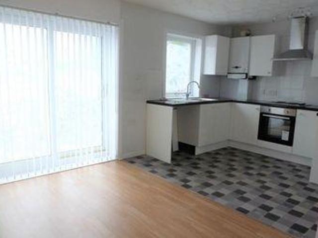 4 Bedrooms Terraced house for rent in Fencedyke Way, Bourtreehill North, Irvine KA11