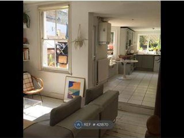 4 Bedrooms Terraced house for rent in Gairloch Road, London SE5