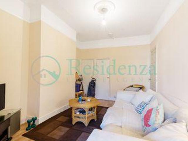 4 Bedrooms Terraced house for rent in Gassiot Road, Tooting Broadway SW17