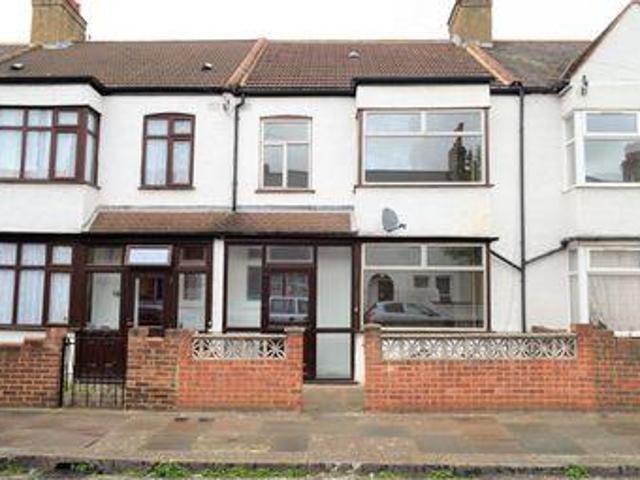 4 Bedrooms Terraced house for rent in Gatton Road, Tooting Broadway, London SW17
