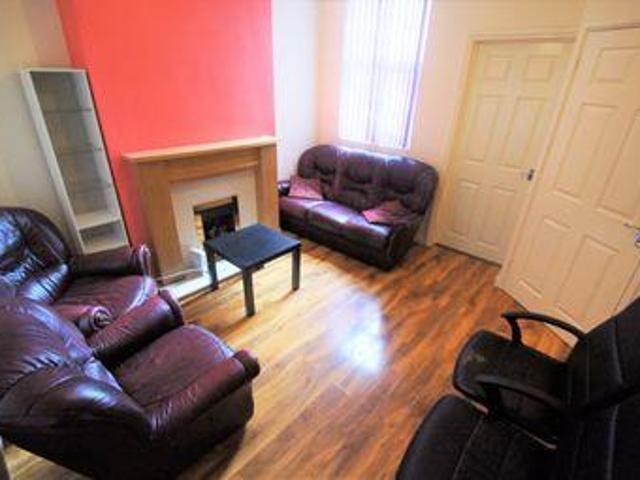 4 Bedrooms Terraced house for rent in Gresham Street, Coventry CV2
