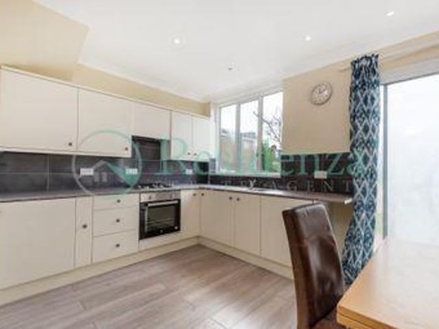 4 Bedrooms Terraced house for rent in Hebdon Road, Tooting Broadway SW17