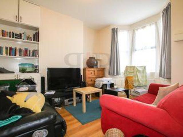 4 Bedrooms Terraced house for rent in Hereward Road Hereward Road, London SW17
