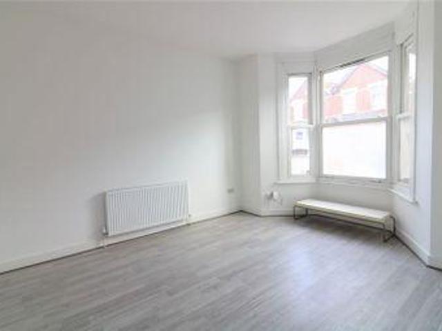 4 Bedrooms Terraced house for rent in Hornsey Park Road, London N8