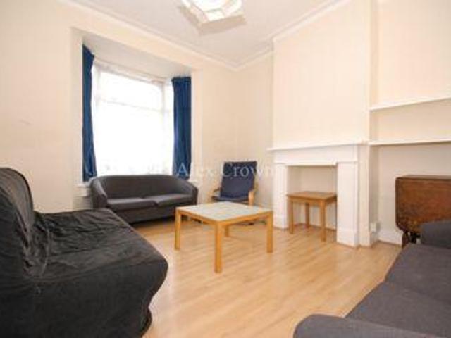 4 Bedrooms Terraced house for rent in Keogh Road, London E15