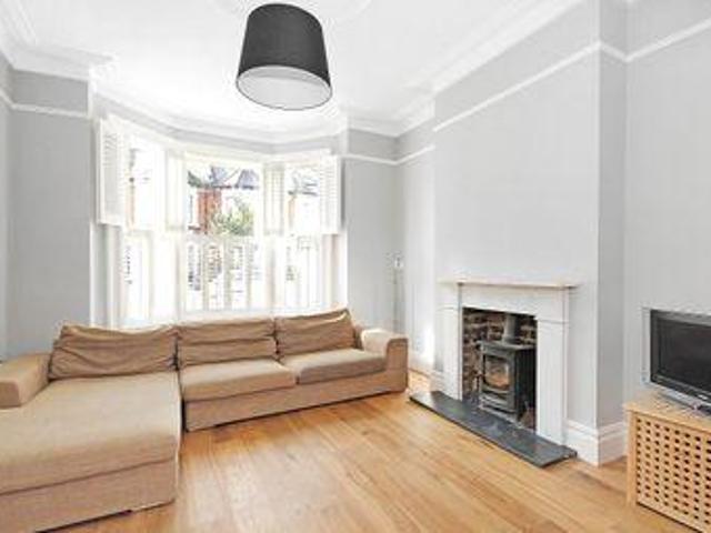 4 Bedrooms Terraced house for rent in Lynton Road, Queens Park, London NW6