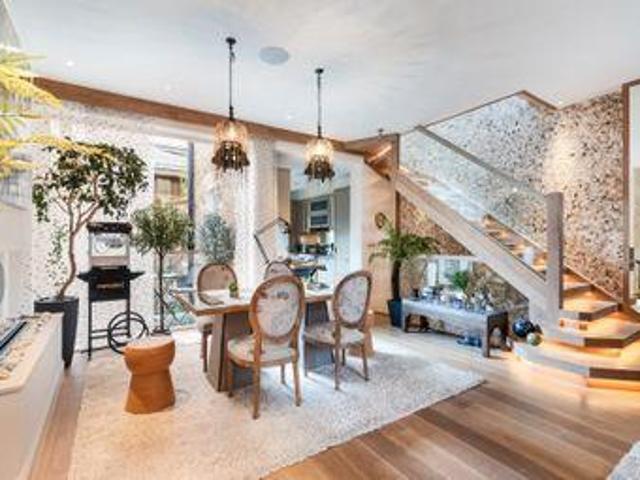 4 Bedrooms Terraced house for rent in Limerston Street, Chelsea, London SW10