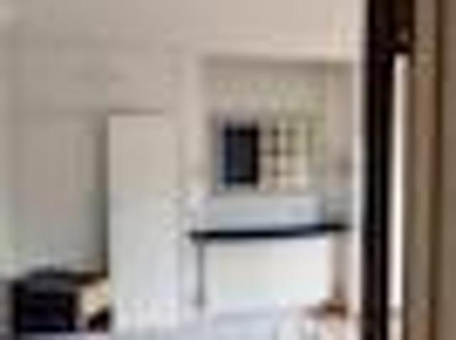 4 Bedrooms Terraced house for rent in Longbridge Road, London IG11