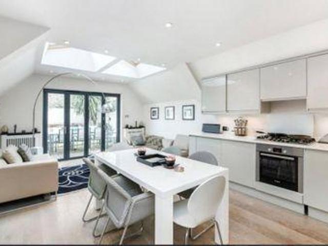 4 Bedrooms Terraced house for rent in Peterborough Road, London SW6