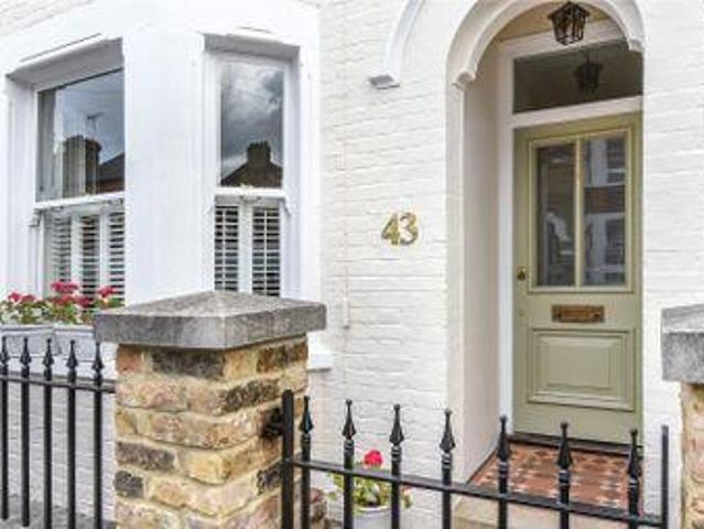 4 Bedrooms Terraced house for rent in Queens Road, Windsor, Berkshire SL4