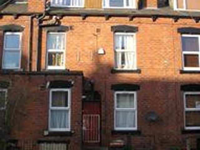 4 Bedrooms Terraced house for rent in Royal Park Avenue, Leeds LS6