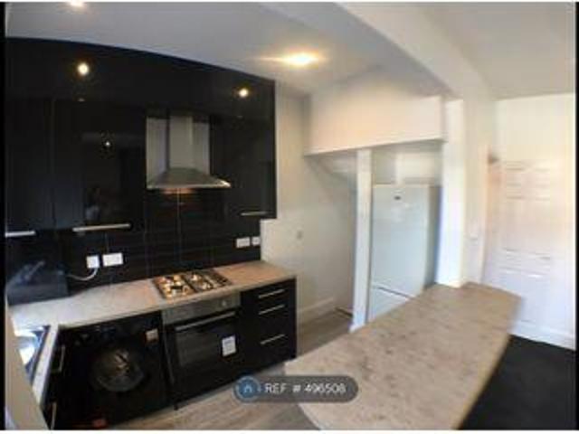 4 Bedrooms Terraced house for rent in Royal Park Mount, Leeds LS6