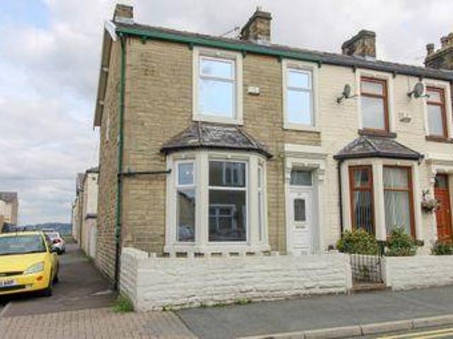 4 Bedrooms Terraced house for rent in St. Matthew Street, Burnley BB11