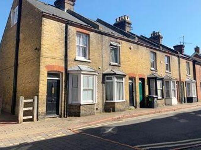 4 Bedrooms Terraced house for rent in St. Peters Grove, Canterbury CT1