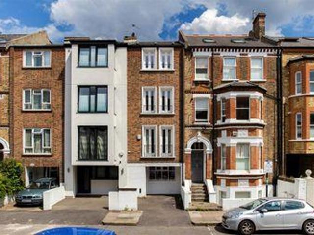 4 Bedrooms Terraced house for rent in Schubert Road, London SW15