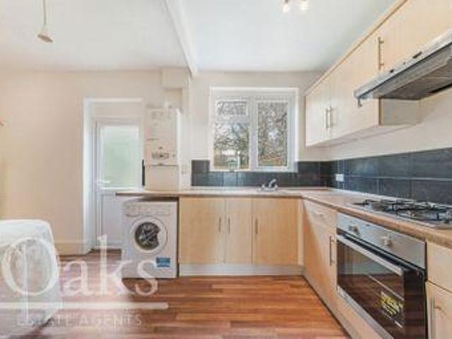 4 Bedrooms Terraced house for rent in Seely Road, London SW17
