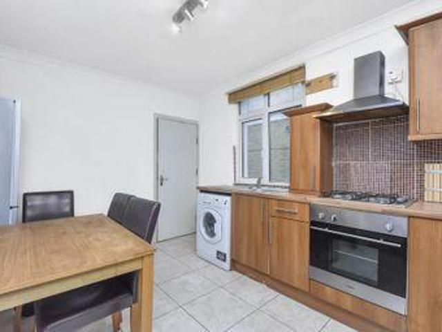 4 Bedrooms Terraced house for rent in Selkirk Road, London SW17