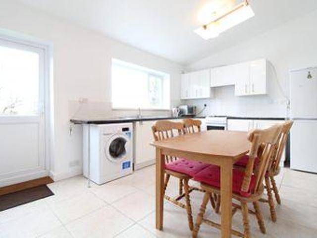 4 Bedrooms Terraced house for rent in Solon Road, London SW2