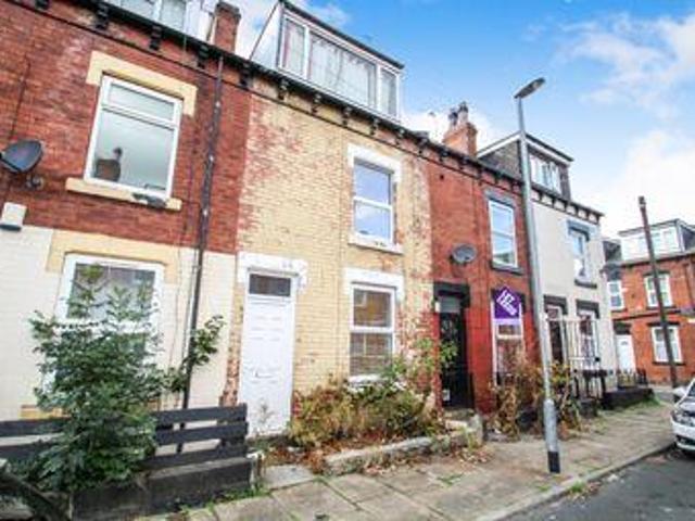 4 Bedrooms Terraced house for rent in Thornville Street, Hyde Park, Leeds LS6