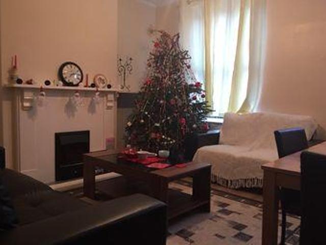 4 Bedrooms Terraced house for rent in Thornville Street, Leeds LS6