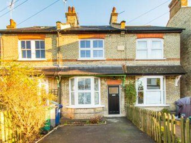 4 Bedrooms Terraced house for rent in Victoria Road, Barnet EN4