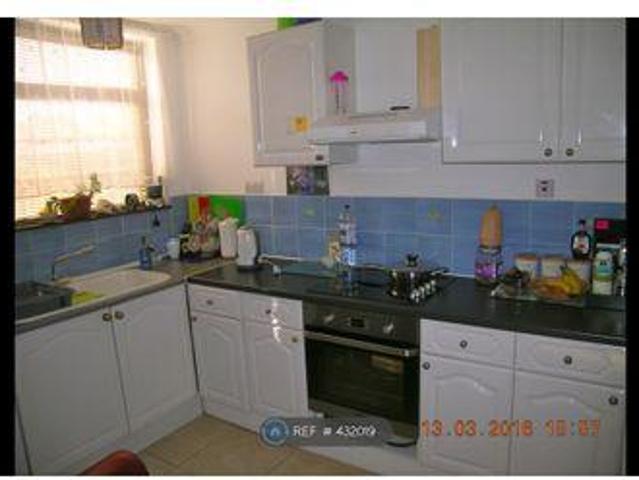 4 Bedrooms Terraced house for rent in Waddington Street, London E15