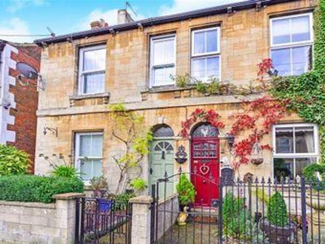 4 Bedrooms Terraced house for rent in West Street, Trowbridge BA14